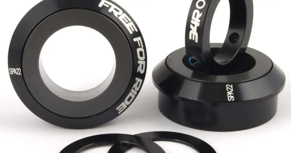 34R Orto Spa BMX středové složení 22mm černá | Koloshop.cz